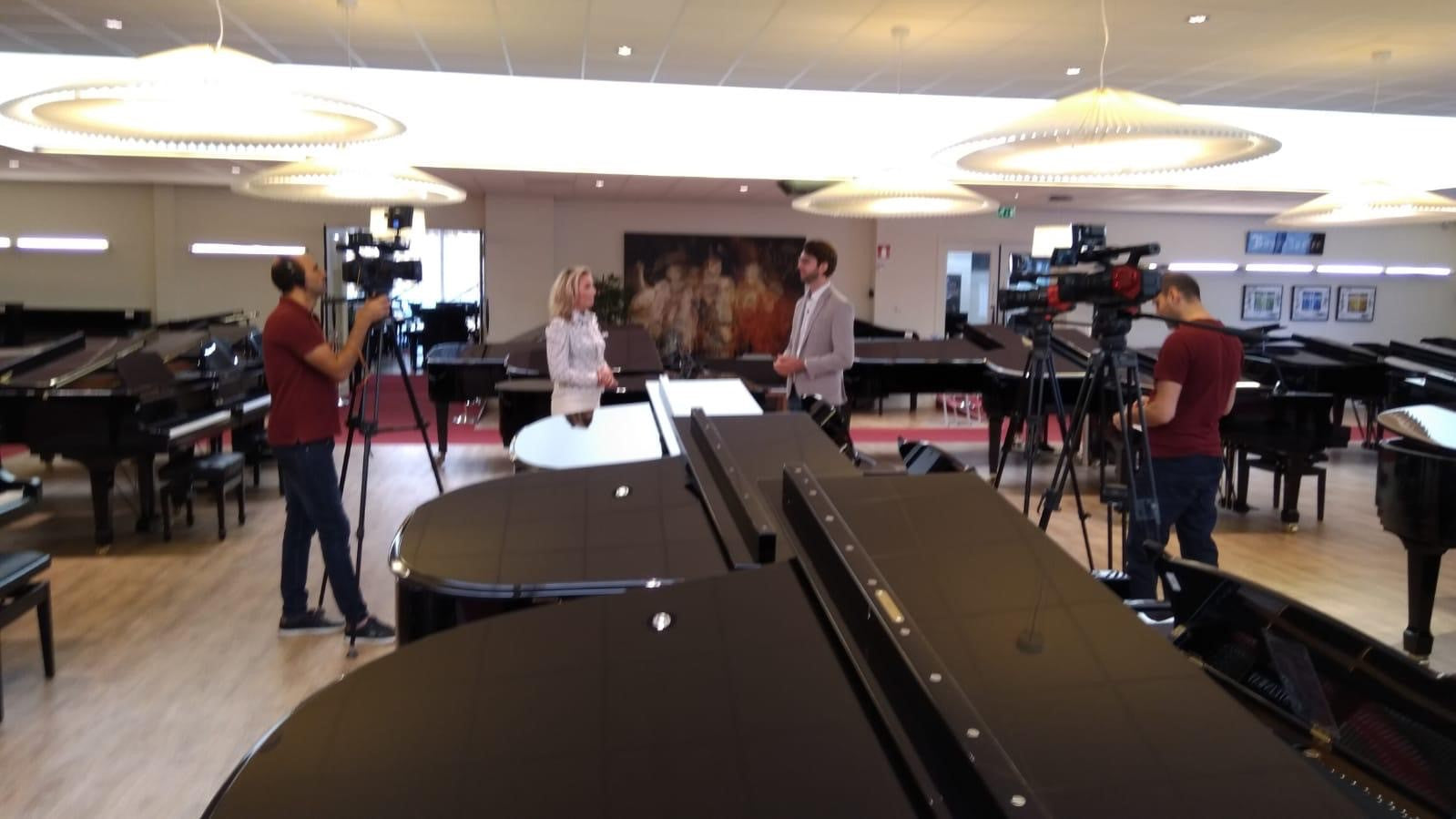 BOL Pianos & Grand Pianos on RTL7